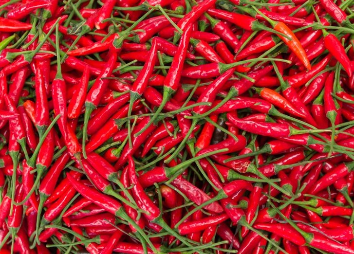 Pimenta Emagrece? Como Ela Ajuda a Emagrecer? - MundoBoaForma