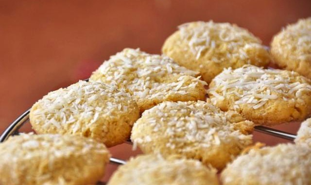 10 Receitas de Biscoito de Coco Light - MundoBoaForma