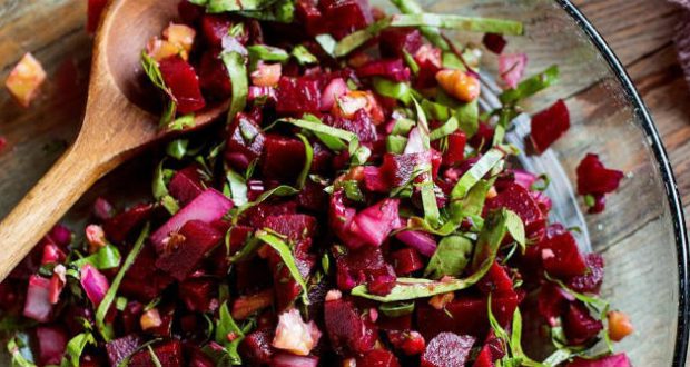 10 Receitas de Salada de Beterraba - MundoBoaForma.com.br