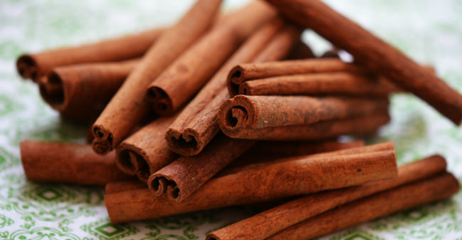 Canela para Diabetes - Benefícios, Chá, Como Usar e Dicas - MundoBoaForma