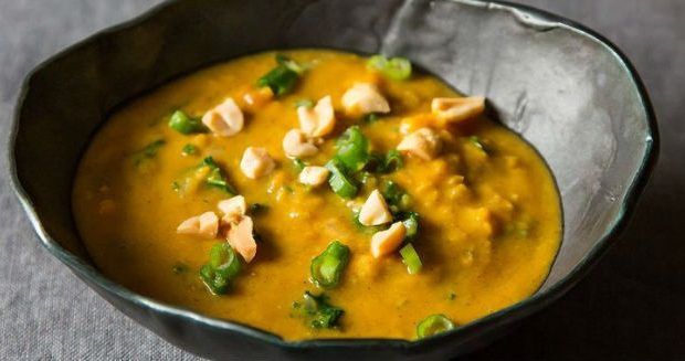 6 Receitas de Sopa de Inhame com Couve Light - MundoBoaForma.com.br