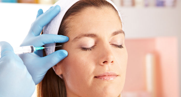 Como é a Aplicação de Botox no Rosto? Como Funciona? - MundoBoaForma