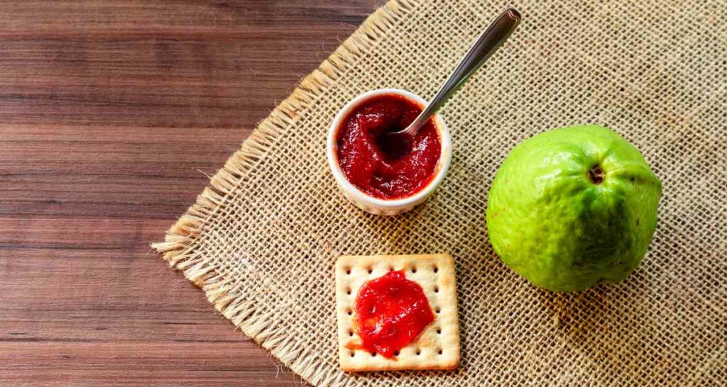 Receita de doce de goiaba light fácil e delicioso - MundoBoaForma