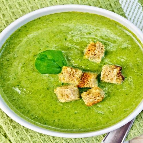 Receita de sopa light de agrião - MundoBoaForma
