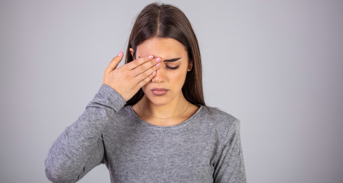 Olhos inchados - O que pode ser e como tratar - MundoBoaForma