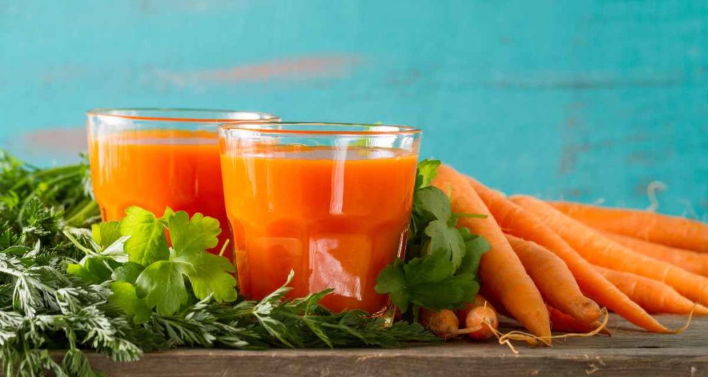 Receita De Suco Detox Com Salsinha Fácil E Rápido Mundoboaforma