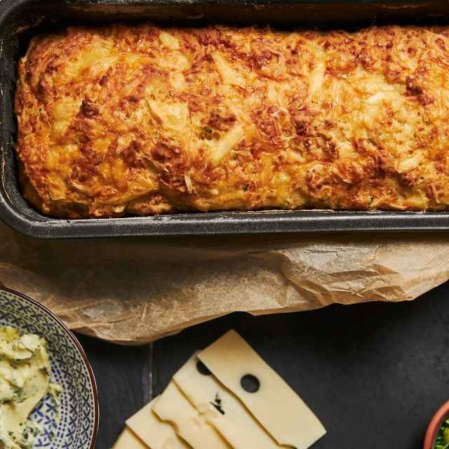 Receita de bolo de queijo low carb fácil e gostoso