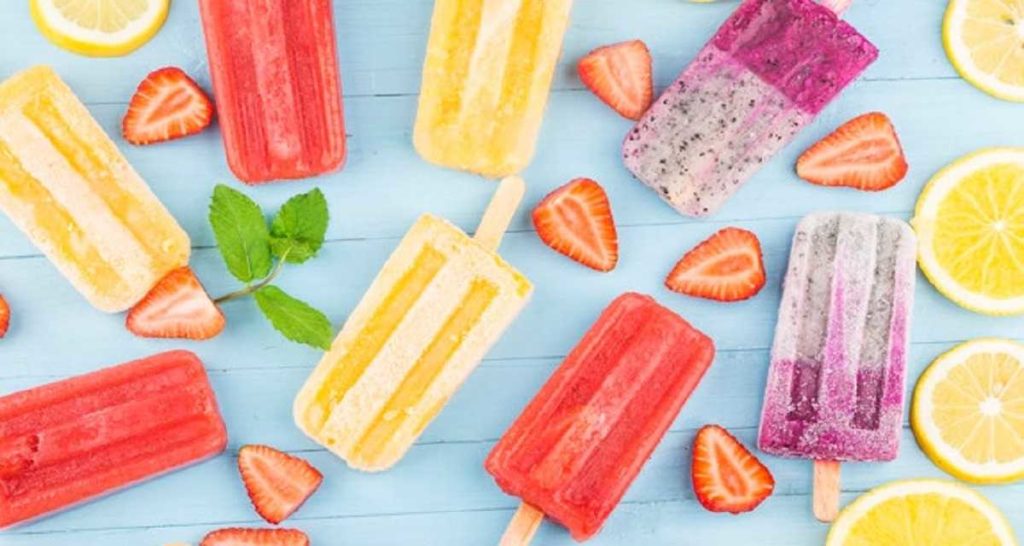 Receita de picolé de fruta caseiro, light e natural - MundoBoaForma