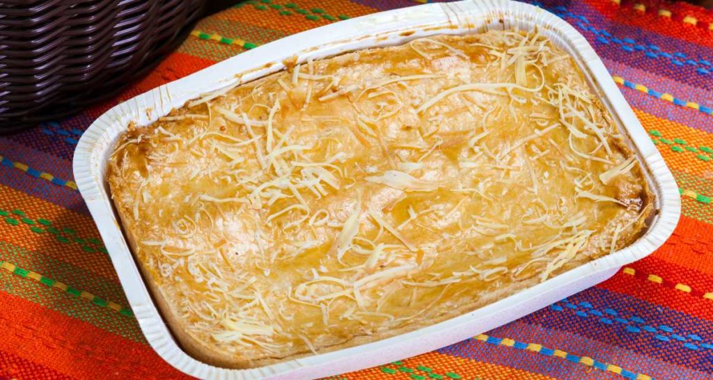 Receita de torta de frango low carb gostosa e prática - MundoBoaForma