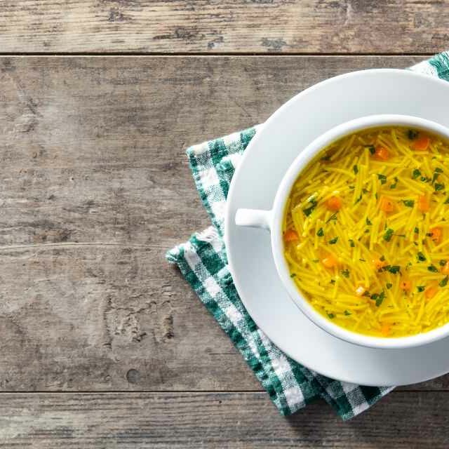 10 Receitas de Sopa com Poucas Calorias - MundoBoaForma