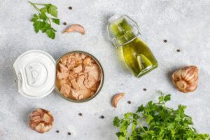 12 benefícios do atum - Para que serve e propriedades - MundoBoaForma