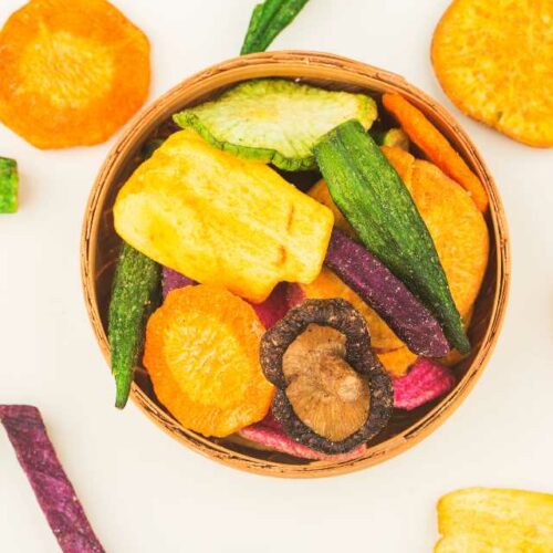 10 Receitas de Chips de Legumes Assados - MundoBoaForma