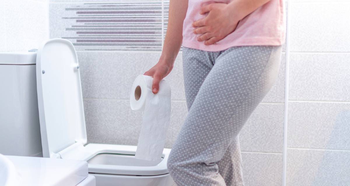 Fezes amarelas: 10 principais causas e o que fazer - MundoBoaForma