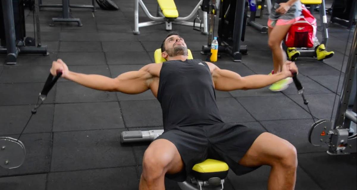 Voador no cabo no banco inclinado - Como fazer e erros comuns ...