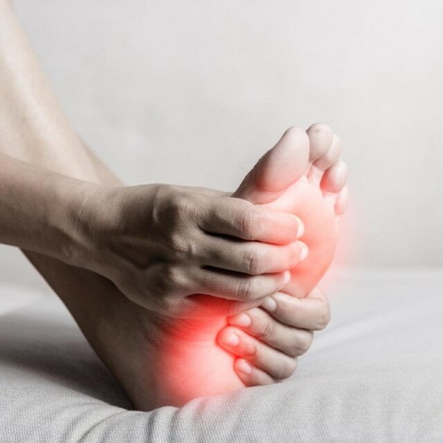 Dor neuropática: o que é, sintomas, causas e tratamentos - MundoBoaForma