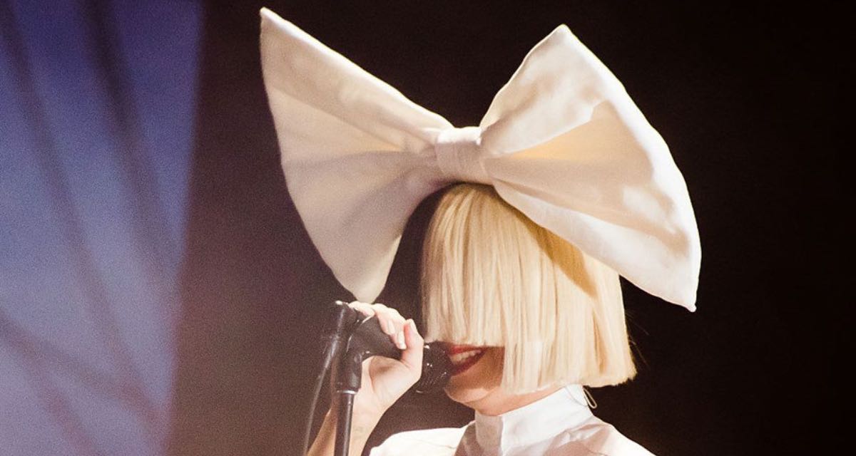 Sia revela autismo aos 47. Por que diagnósticos em adultos aumentaram ...