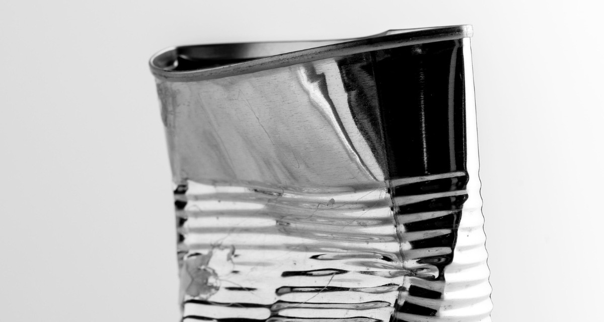 Tem problema comprar alimentos com embalagem danificada? - MundoBoaForma