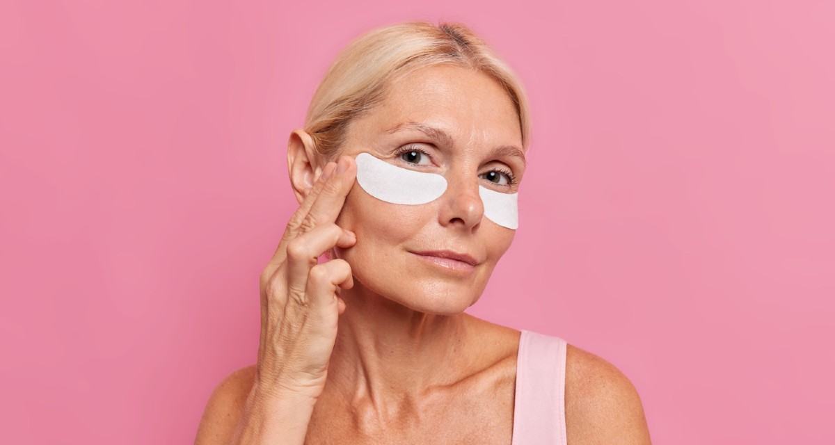 O adesivo anti-rugas funciona? - MundoBoaForma