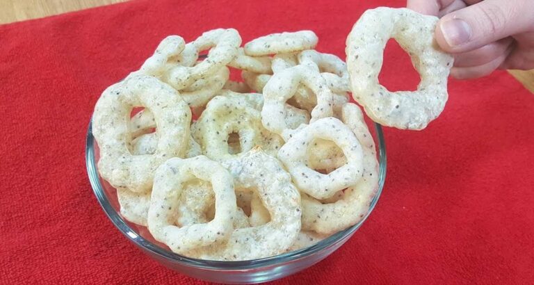 Biscoito de polvilho caseiro saudável - Crocante, sem óleo, sem trigo e ...