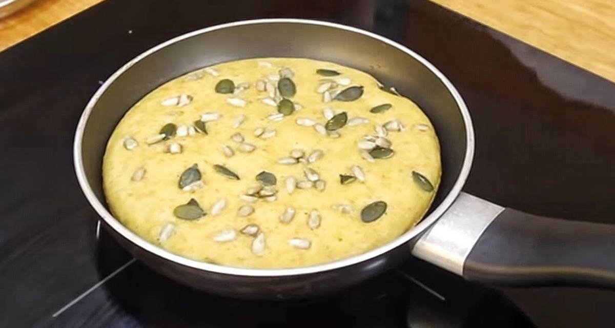 Pão de frigideira saudável em minutos! É delicioso, fácil e sem trigo ...