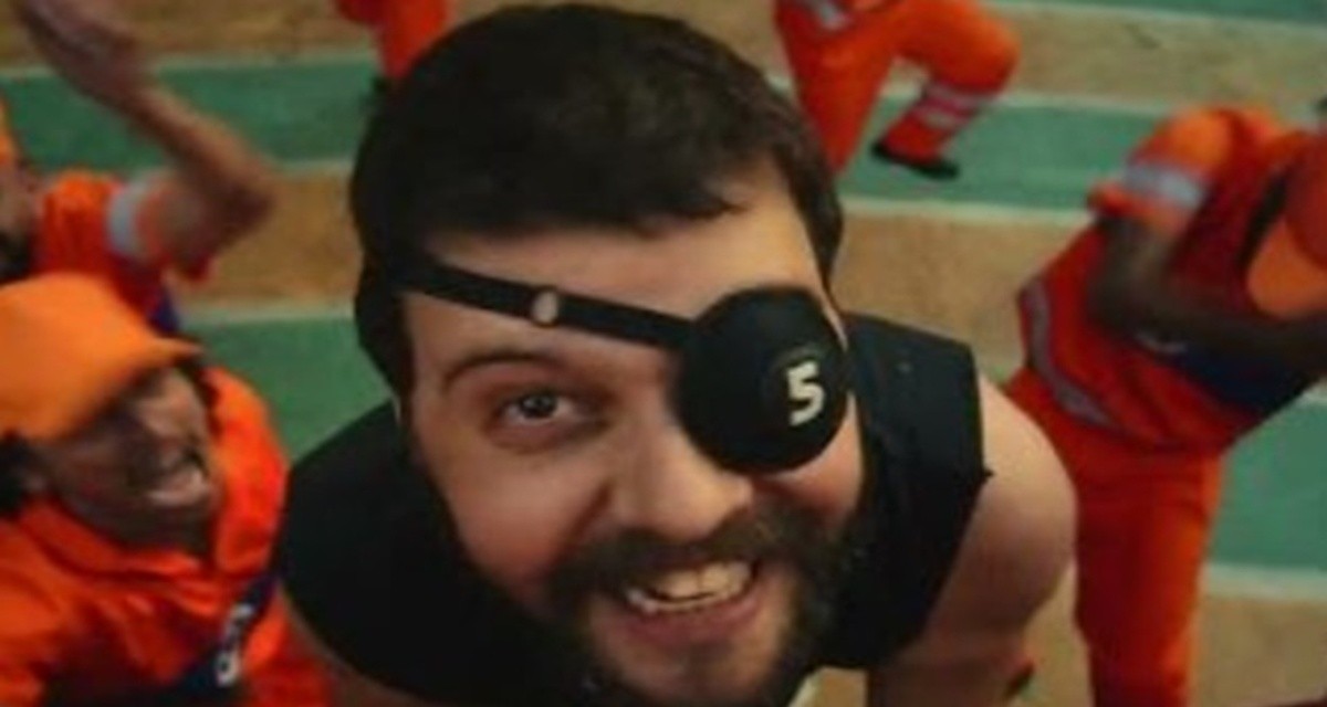 Diogo Defante mostra resultado de correção de pálpebra: "10 anos com ...